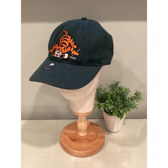 Disney | Accessories | Walt Disney Golf Tigger The Tiger Green Hat ...